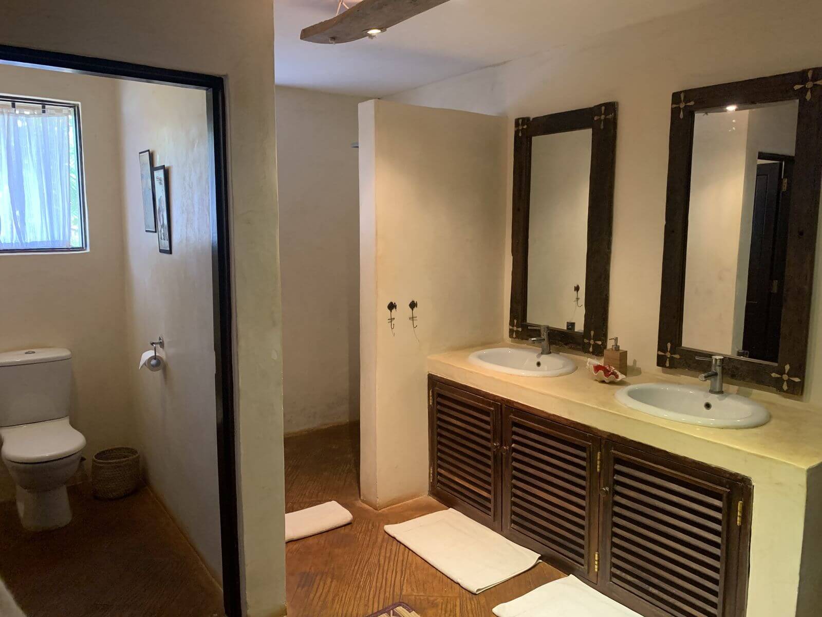 Mandhari Home - Mandhari Lodge