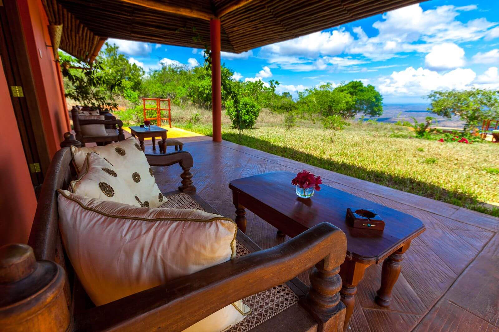 Mandhari Home - Mandhari Lodge