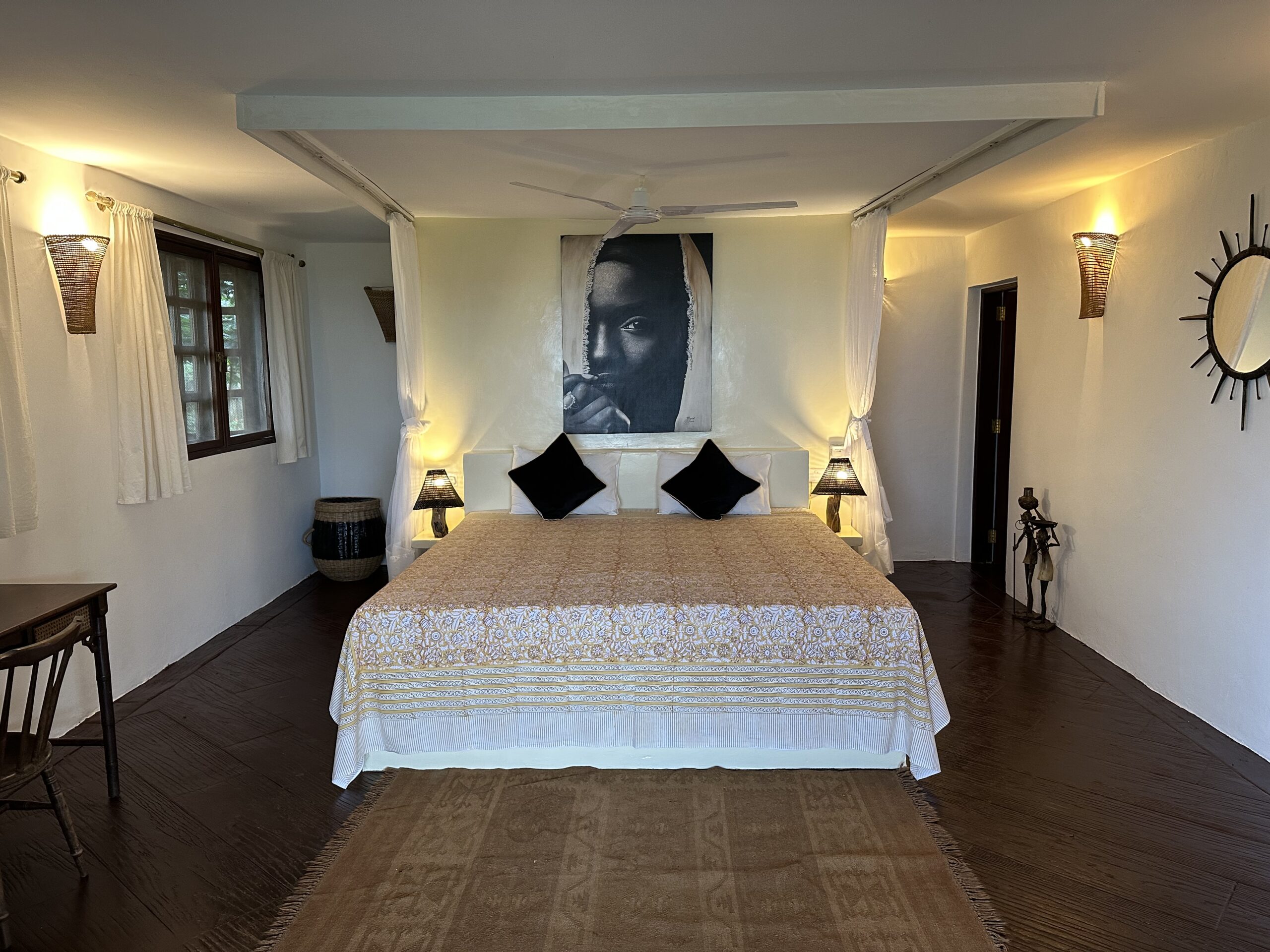 Mandhari Home - Mandhari Lodge